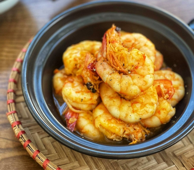 CHINA IS THE LARGEST IMPORT MARKET FOR VIETNAMESE LOBSTERS